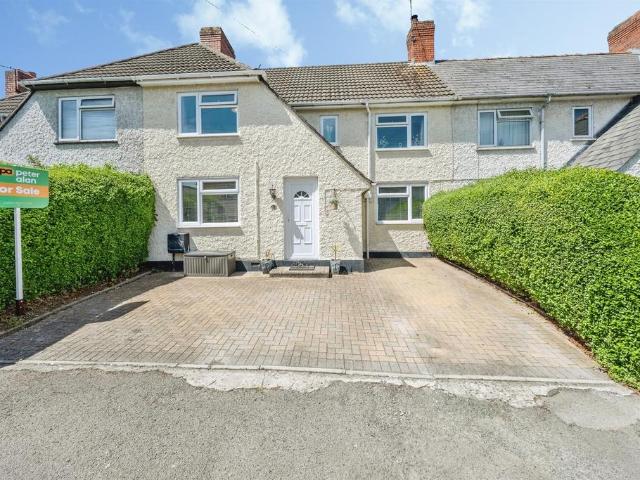 3 bedroom terraced house for sale