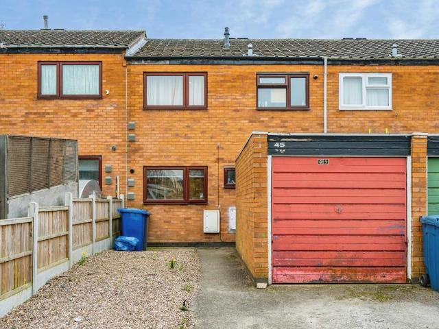 3 bedroom terraced house for sale