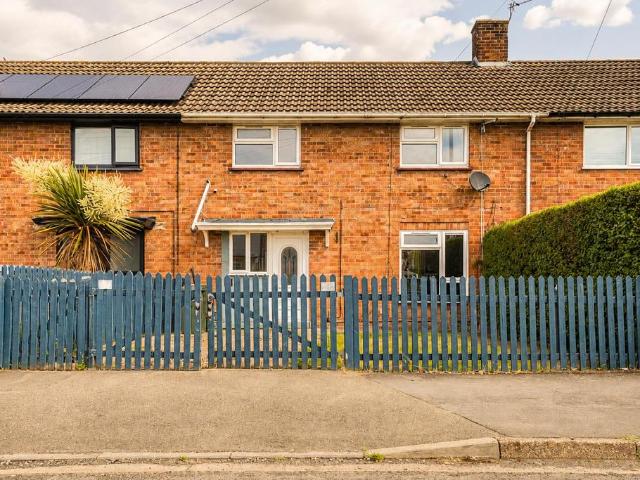 3 bedroom terraced house for sale