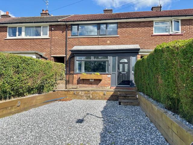 3 bedroom terraced house for sale
