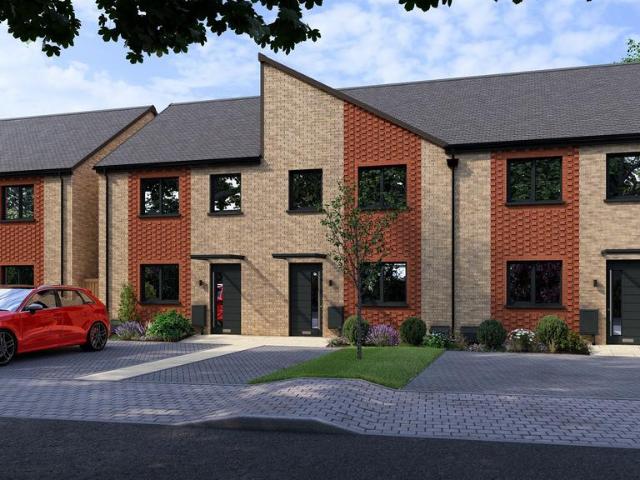 3 bedroom terraced house for sale