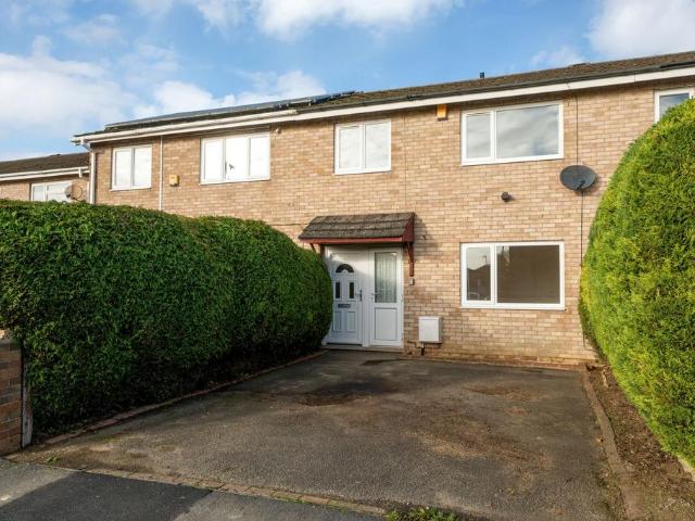 3 bedroom terraced house for sale