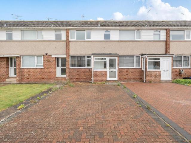 3 bedroom terraced house for sale