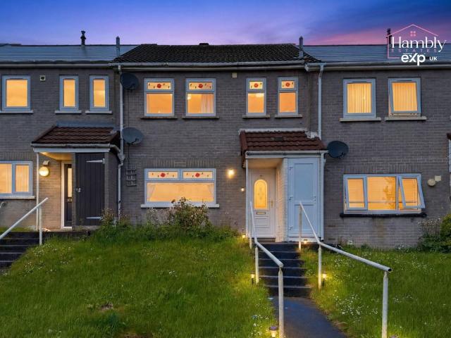 3 bedroom terraced house for sale
