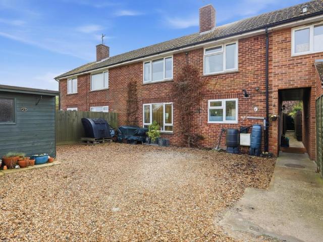 3 bedroom terraced house for sale