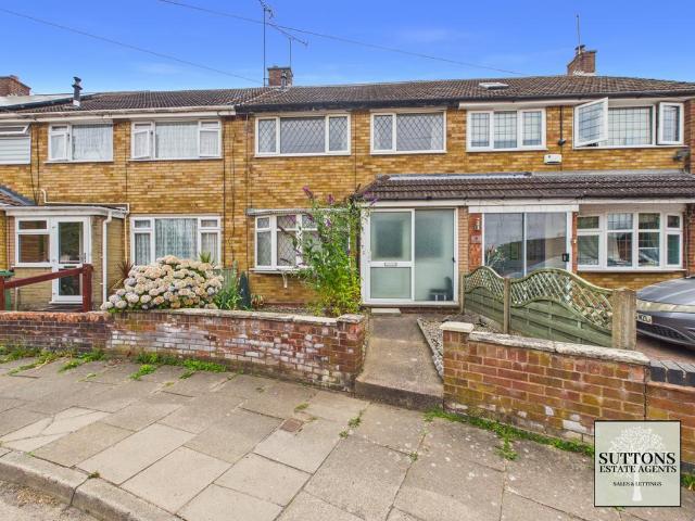3 bedroom terraced house for sale