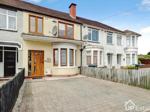 3 bedroom terraced house for sale