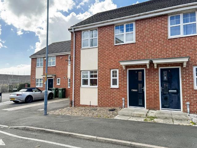 3 bedroom terraced house for sale