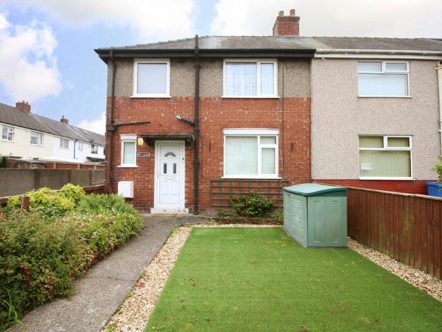 3 bedroom terraced house for sale