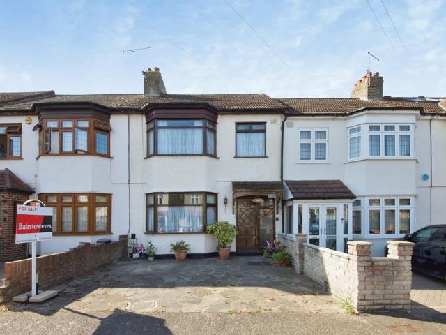 3 bedroom terraced house for sale