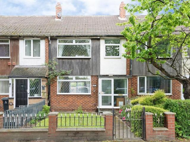 3 bedroom terraced house for sale