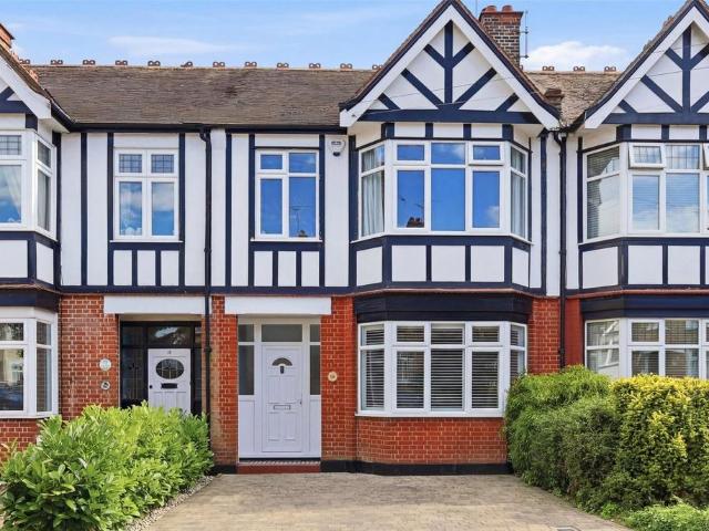 3 bedroom terraced house for sale