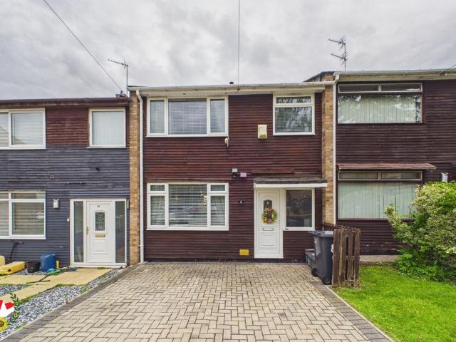 3 bedroom terraced house for sale