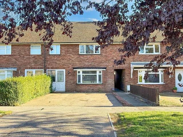 3 bedroom terraced house for sale