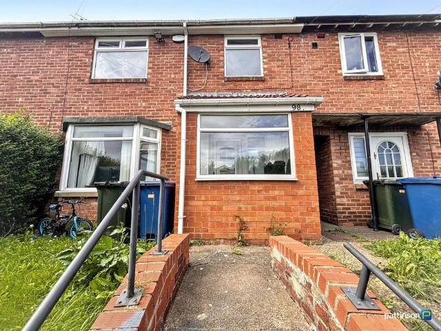 3 bedroom terraced house for sale