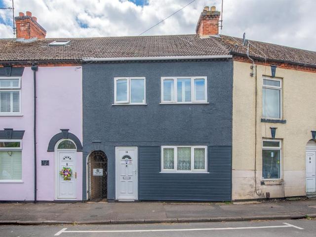 3 bedroom terraced house for sale