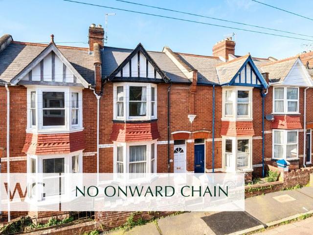 3 bedroom terraced house for sale