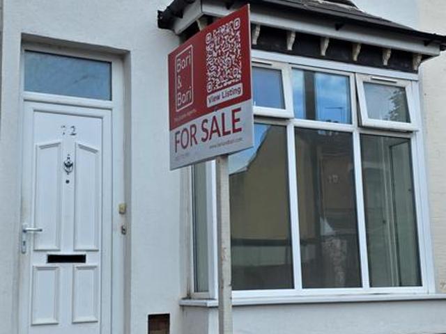 3 bedroom terraced house for sale