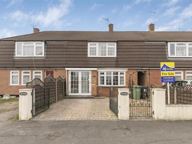 3 bedroom terraced house for sale