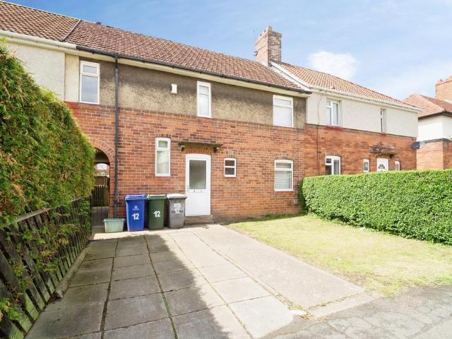 3 bedroom terraced house for sale