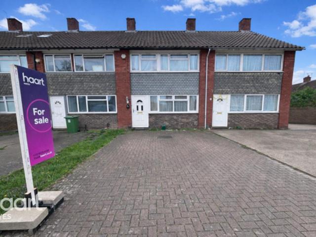 3 bedroom terraced house for sale