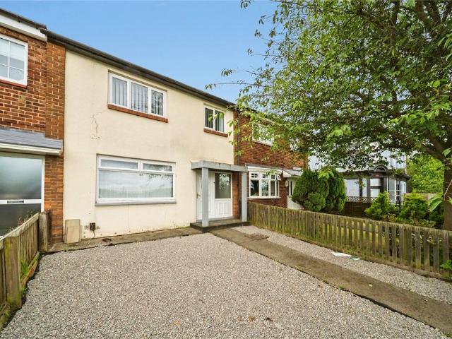 3 bedroom terraced house for sale