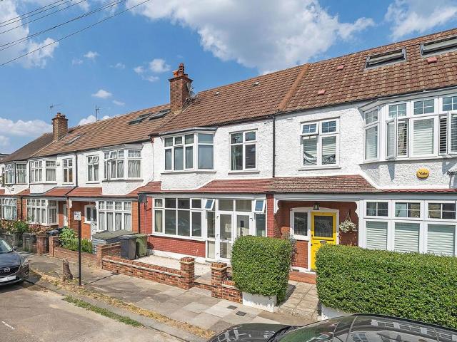 4 bedroom terraced house for sale