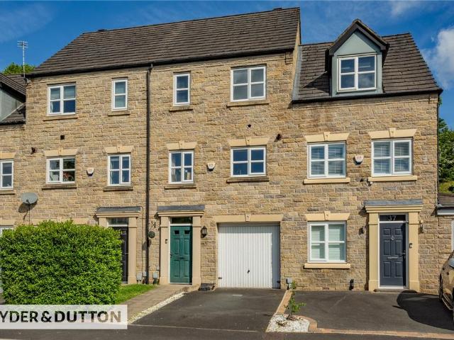 3 bedroom terraced house for sale