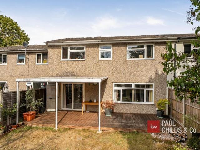 3 bedroom terraced house for sale