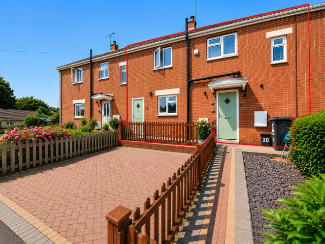3 bedroom terraced house for sale