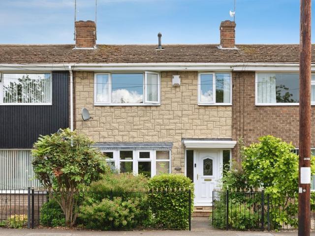 3 bedroom terraced house for sale