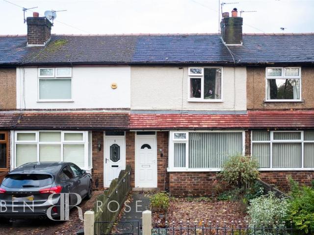 3 bedroom terraced house for sale