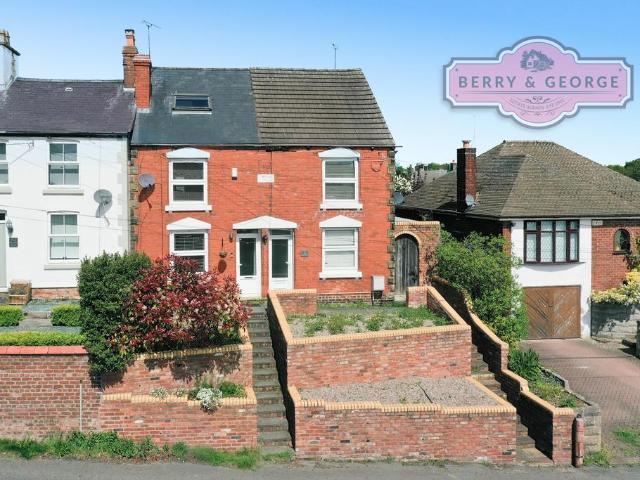 3 bedroom terraced house for sale
