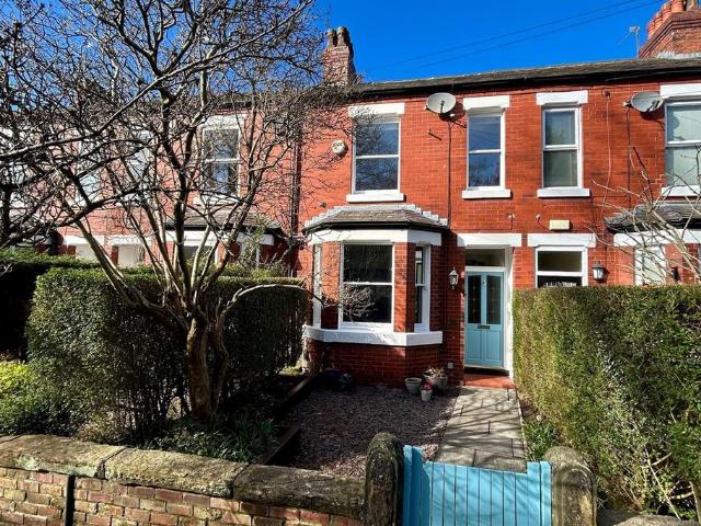 3 bedroom terraced house for sale