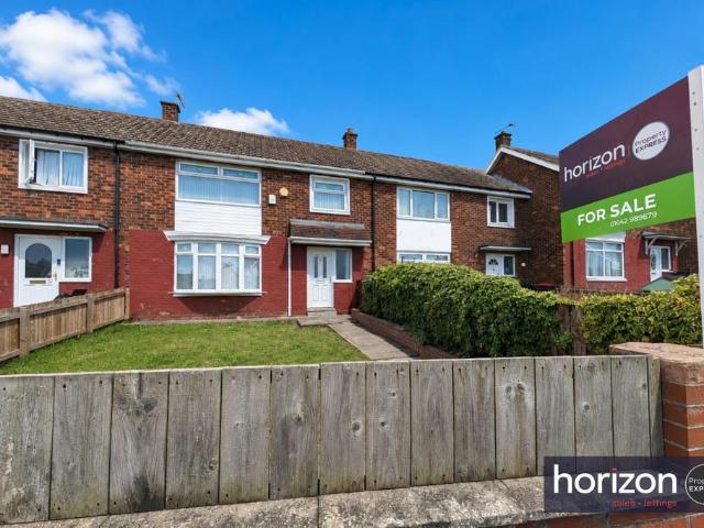 3 bedroom terraced house for sale