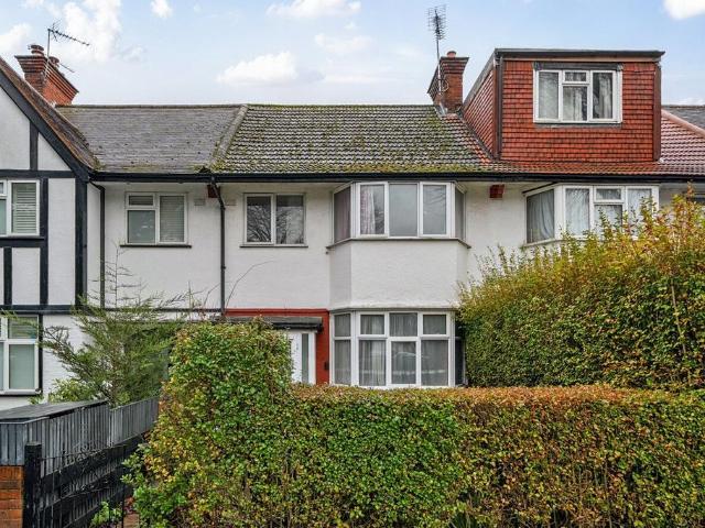 3 bedroom terraced house for sale