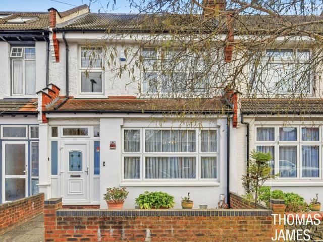 3 bedroom terraced house for sale