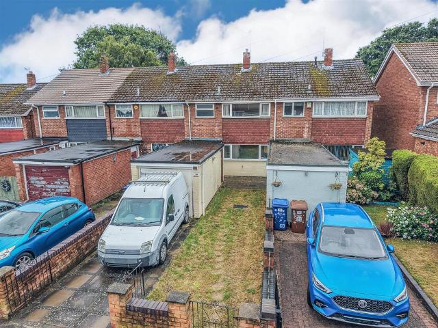 3 bedroom terraced house for sale