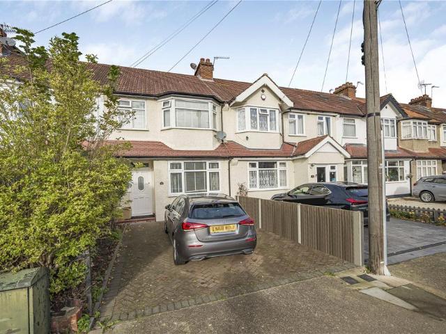 3 bedroom terraced house for sale