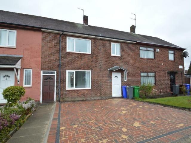 3 bedroom terraced house for sale