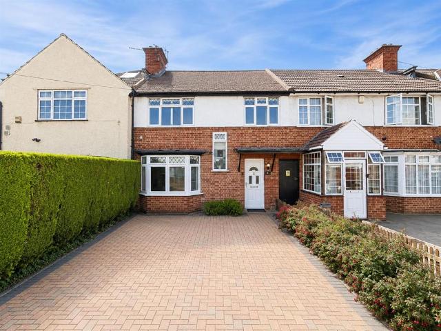3 bedroom terraced house for sale