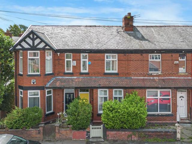 3 bedroom terraced house for sale