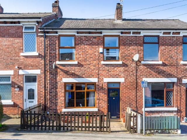 3 bedroom terraced house for sale