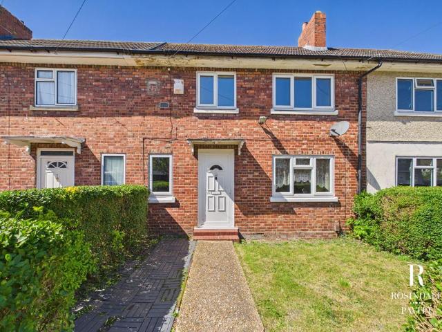 3 bedroom terraced house for sale