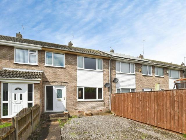 3 bedroom terraced house for sale