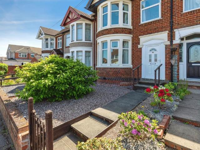 3 bedroom terraced house for sale