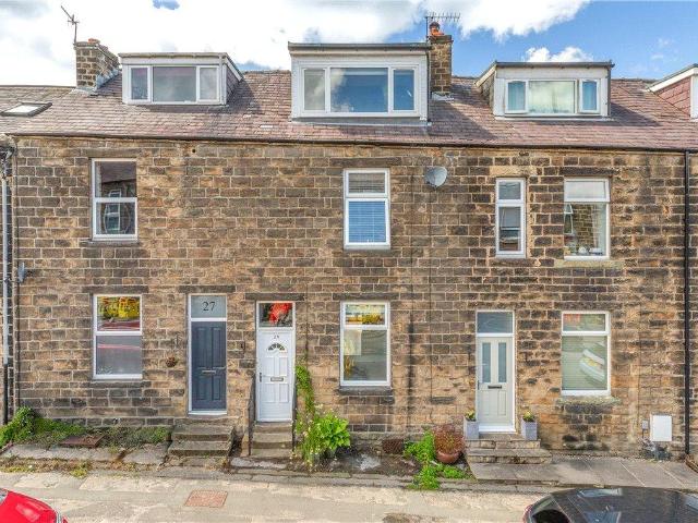 3 bedroom terraced house for sale