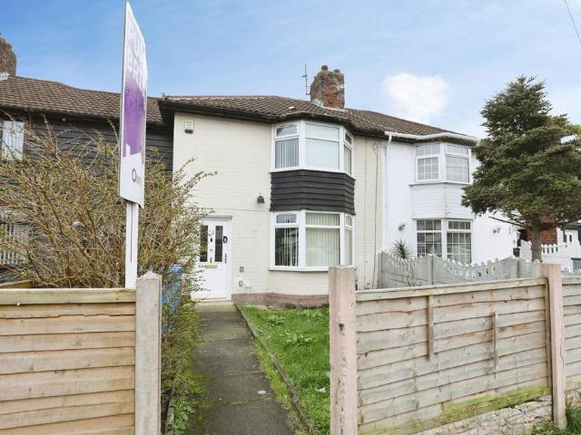 3 bedroom terraced house for sale
