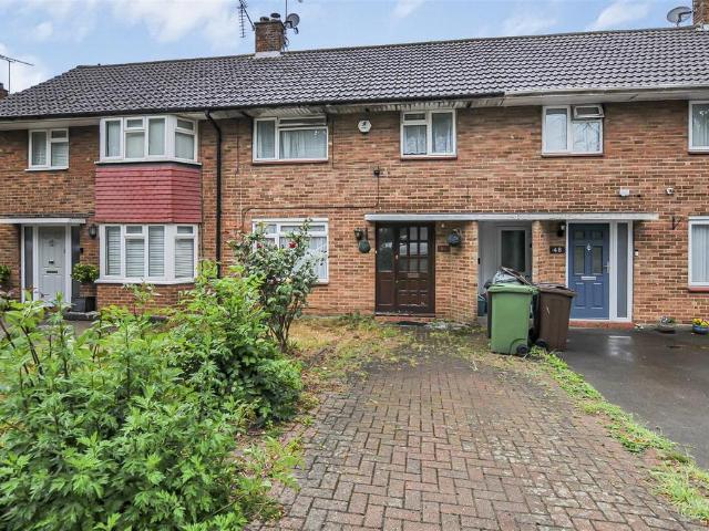 3 bedroom terraced house for sale