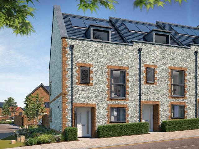 3 bedroom terraced house for sale